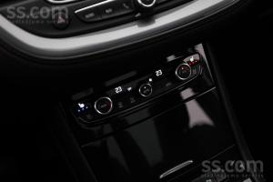 Zils Opel Grandland X 2017 Jelgava, ar dzinēja tilpumu 1.20 L un nobraukumu 0 tūkst. km par 10950 €, foto 23 vietnē AUTOMOTO.COM.LV