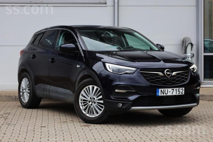 Blue Opel Grandland X 2018 in Riga, with an engine capacity of 1.20 L and mileage of 0 thousand km for 8995 €, photo 3 on AUTOMOTO.COM.LV