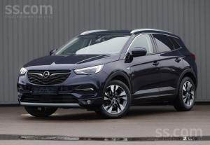 Zils Opel Grandland X 2018 Jelgava, ar dzinēja tilpumu 1.20 L un nobraukumu 0 tūkst. km par 9495 €, foto  vietnē AUTOMOTO.COM.LV