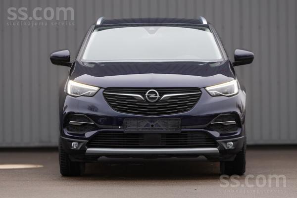 Blue Opel Grandland X 2018 in Jelgava, with an engine capacity of 1.20 L and mileage of 0 thousand km for 9495 €, photo 3 on AUTOMOTO.COM.LV