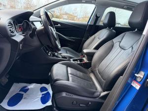 Blue Opel Grandland X 2018 in Siauliai, with an engine capacity of 1.50 L and mileage of 188 thousand km for 14190 €, photo 11 on AUTOMOTO.COM.LV