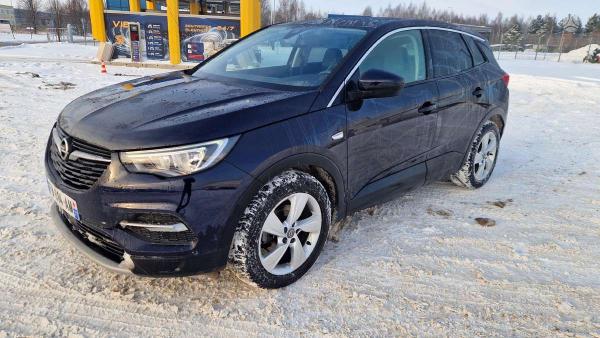 Zils Opel Grandland X 2018 Panevēža, ar dzinēja tilpumu 1.20 L un nobraukumu 157 tūkst. km par 8400 €, foto 1 vietnē AUTOMOTO.COM.LV