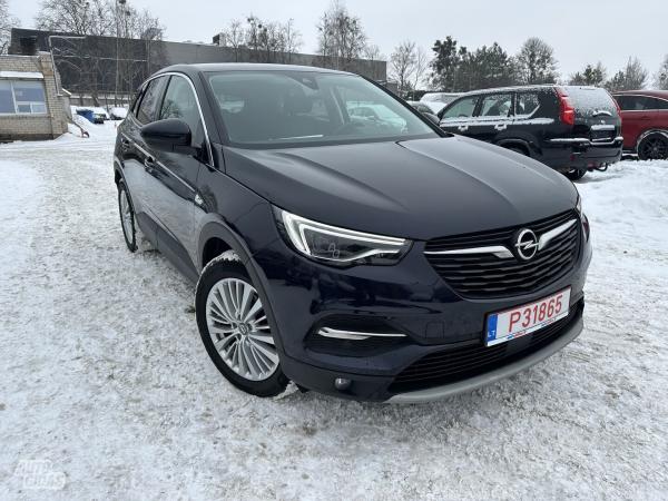 Blue Opel Grandland X 2018 in Alytus, with an engine capacity of 1.60 L and mileage of 187 thousand km for 10900 €, photo 2 on AUTOMOTO.COM.LV