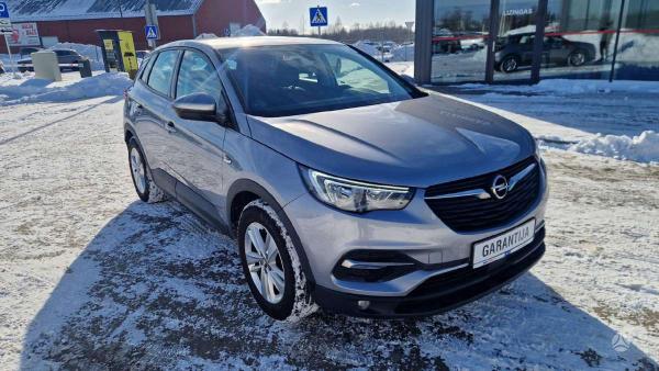 Zils Opel Grandland X 2018 Šauļi, ar dzinēja tilpumu 1.20 L un nobraukumu 130 tūkst. km par 11300 €, foto 1 vietnē AUTOMOTO.COM.LV
