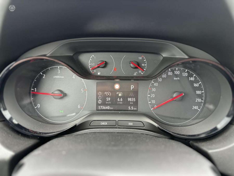 Синий Опель Grandland X 2018 в Таураге, объемом двигателя 1.50 л и пробегом 170 тыс. км за 9100 €, фото 16 на AUTOMOTO.COM.LV