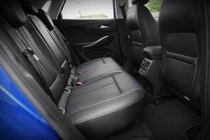 Синий Опель Grandland X 2018 в Рига, объемом двигателя 1.60 л и пробегом 149 тыс. км за 14490 €, фото 5 на AUTOMOTO.COM.LV