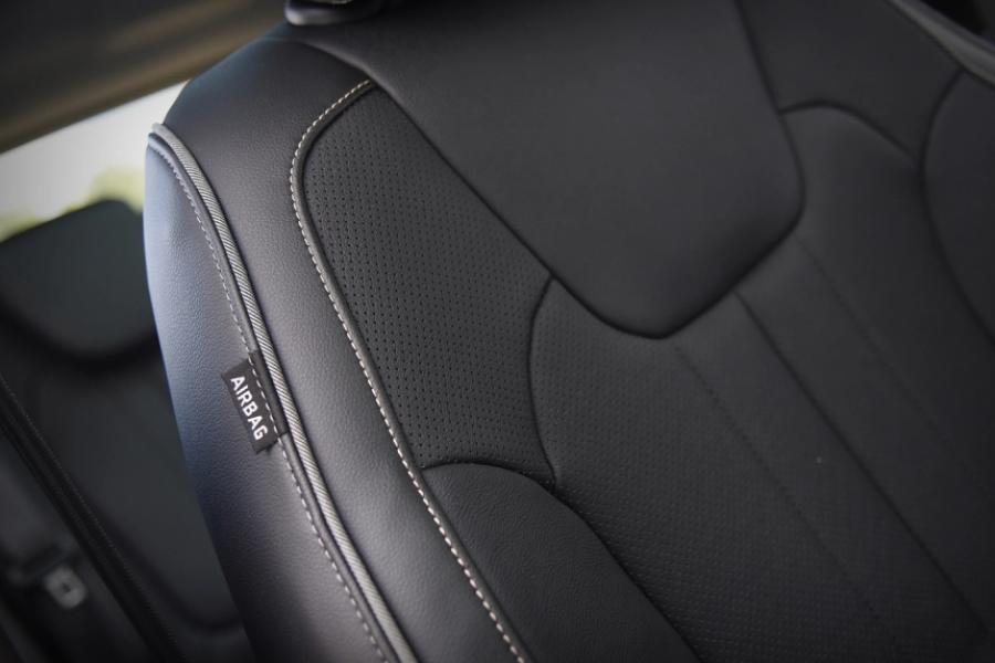 Синий Опель Grandland X 2018 в Рига, объемом двигателя 1.60 л и пробегом 149 тыс. км за 14490 €, фото 7 на AUTOMOTO.COM.LV