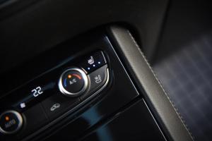 Синий Опель Grandland X 2018 в Рига, объемом двигателя 1.60 л и пробегом 149 тыс. км за 14490 €, фото 12 на AUTOMOTO.COM.LV