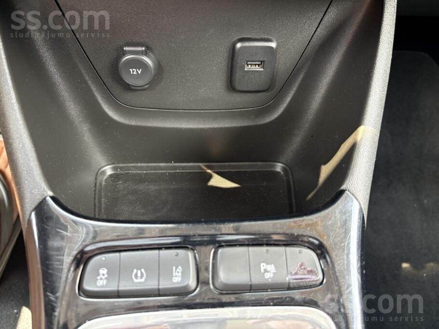 Zils Opel Grandland X 2018 Daugavpils, ar dzinēja tilpumu 1.50 L un nobraukumu 92 tūkst. km par 10500 €, foto 18 vietnē AUTOMOTO.COM.LV