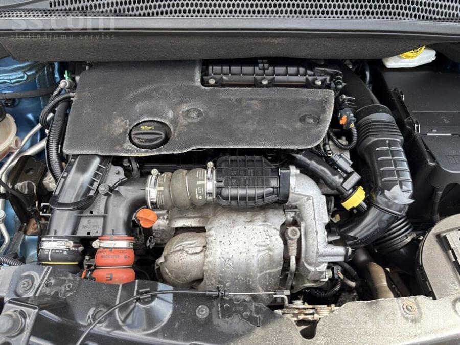 Zils Opel Grandland X 2018 Daugavpils, ar dzinēja tilpumu 1.50 L un nobraukumu 92 tūkst. km par 10500 €, foto 29 vietnē AUTOMOTO.COM.LV