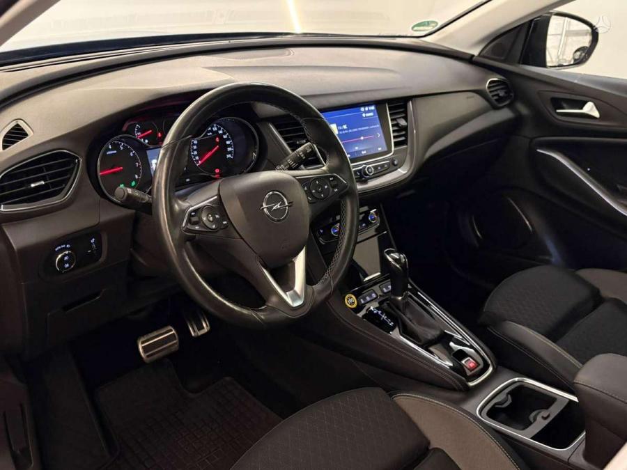 Синий Опель Grandland X 2018 в Мариямполе, объемом двигателя 1.20 л и пробегом 75 тыс. км за 12750 €, фото 3 на AUTOMOTO.COM.LV