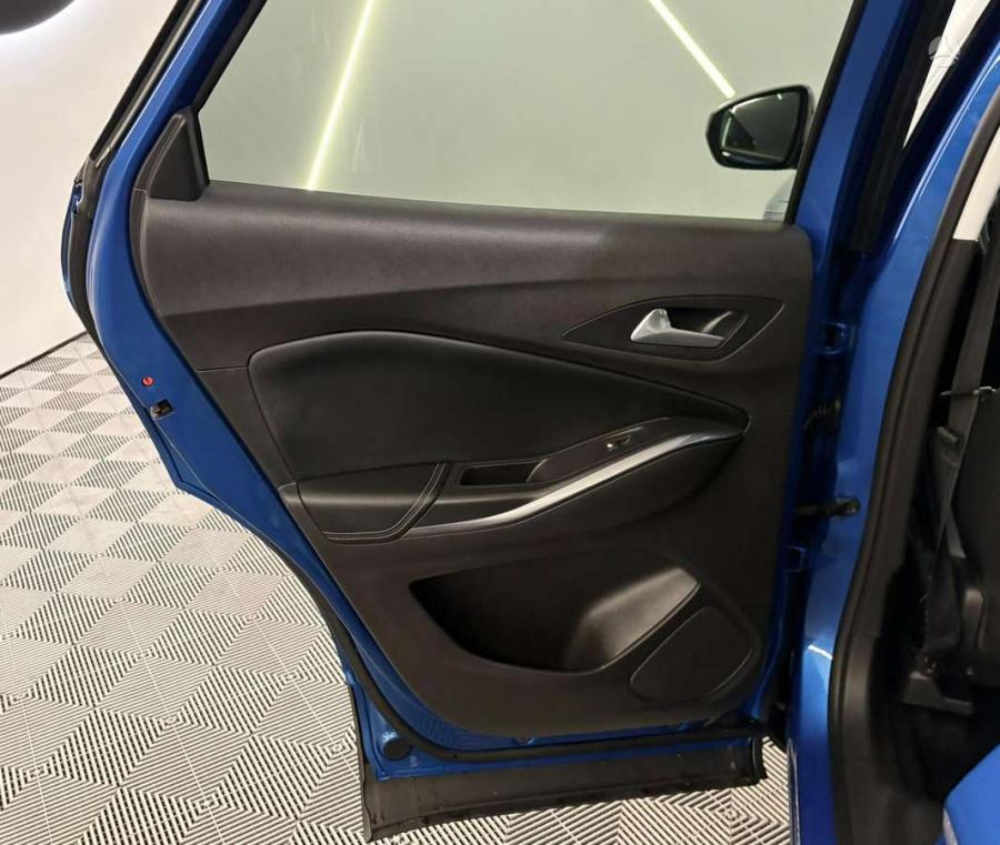 Синий Опель Grandland X 2018 в Мариямполе, объемом двигателя 1.20 л и пробегом 75 тыс. км за 12750 €, фото 24 на AUTOMOTO.COM.LV