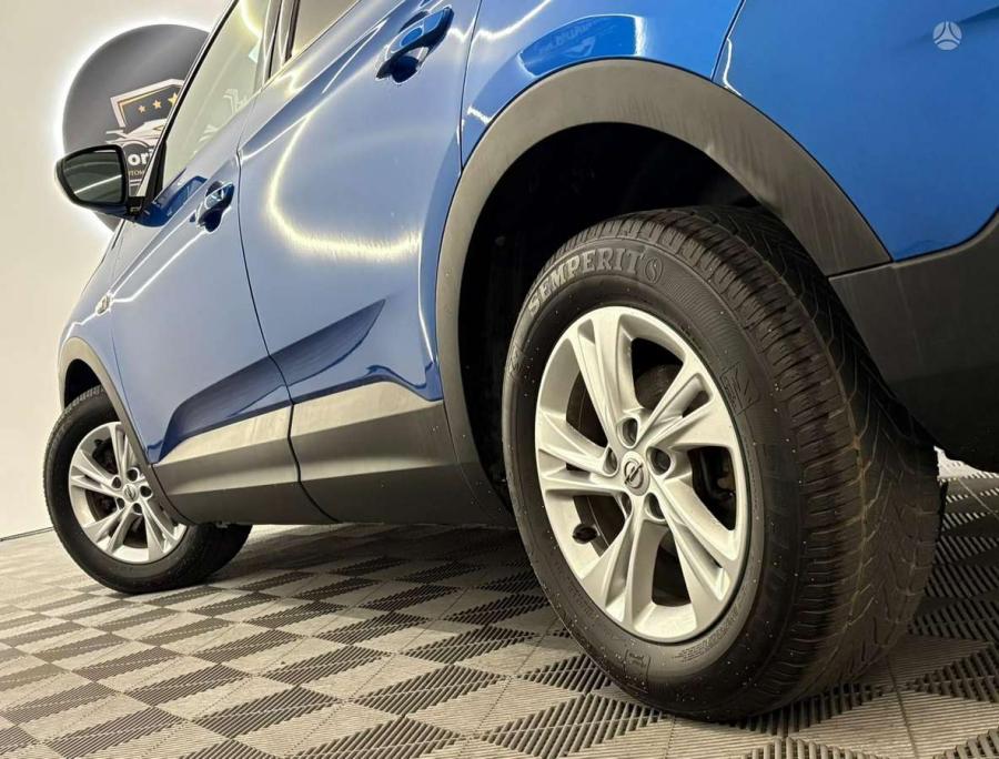 Синий Опель Grandland X 2018 в Мариямполе, объемом двигателя 1.20 л и пробегом 75 тыс. км за 12750 €, фото 26 на AUTOMOTO.COM.LV