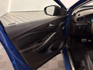 Синий Опель Grandland X 2018 в Мариямполе, объемом двигателя 1.20 л и пробегом 75 тыс. км за 12750 €, фото 29 на AUTOMOTO.COM.LV