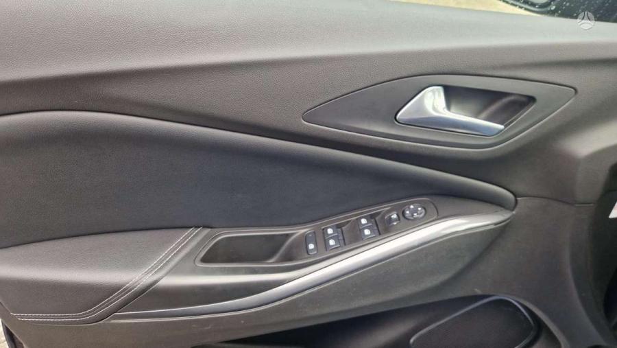 Zils Opel Grandland X 2018 Šauļi, ar dzinēja tilpumu 1.20 L un nobraukumu 124 tūkst. km par 11000 €, foto 23 vietnē AUTOMOTO.COM.LV