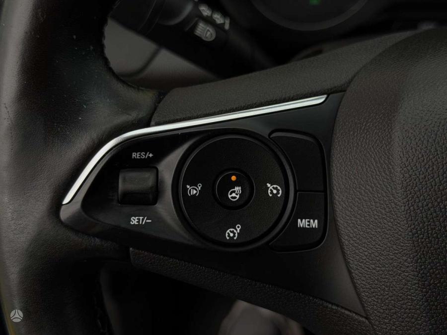 Blue Opel Grandland X 2018 in Vilnius, with an engine capacity of 1.20 L and mileage of 103 thousand km for 10850 €, photo 24 on AUTOMOTO.COM.LV