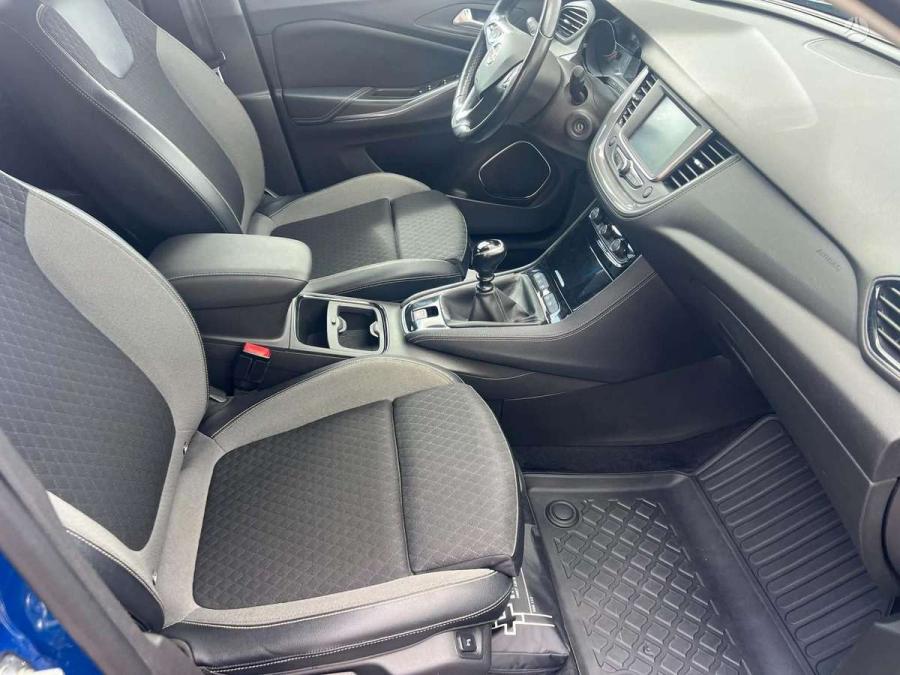 Zils Opel Grandland X 2018 Pakruojis, ar dzinēja tilpumu 1.20 L un nobraukumu 149 tūkst. km par 7400 €, foto 9 vietnē AUTOMOTO.COM.LV