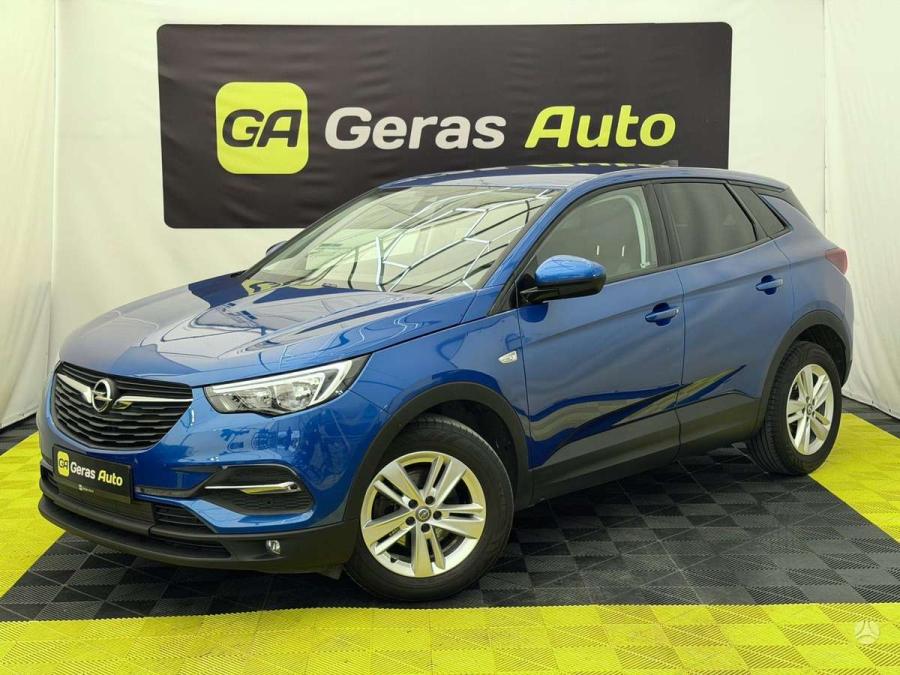 Blue Opel Grandland X 2018 in Vilnius, with an engine capacity of 1.20 L and mileage of 103 thousand km for 10800 €, photo 1 on AUTOMOTO.COM.LV