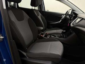 Blue Opel Grandland X 2018 in Vilnius, with an engine capacity of 1.20 L and mileage of 103 thousand km for 10800 €, photo 15 on AUTOMOTO.COM.LV