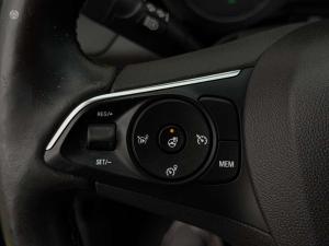 Blue Opel Grandland X 2018 in Vilnius, with an engine capacity of 1.20 L and mileage of 103 thousand km for 10800 €, photo 24 on AUTOMOTO.COM.LV