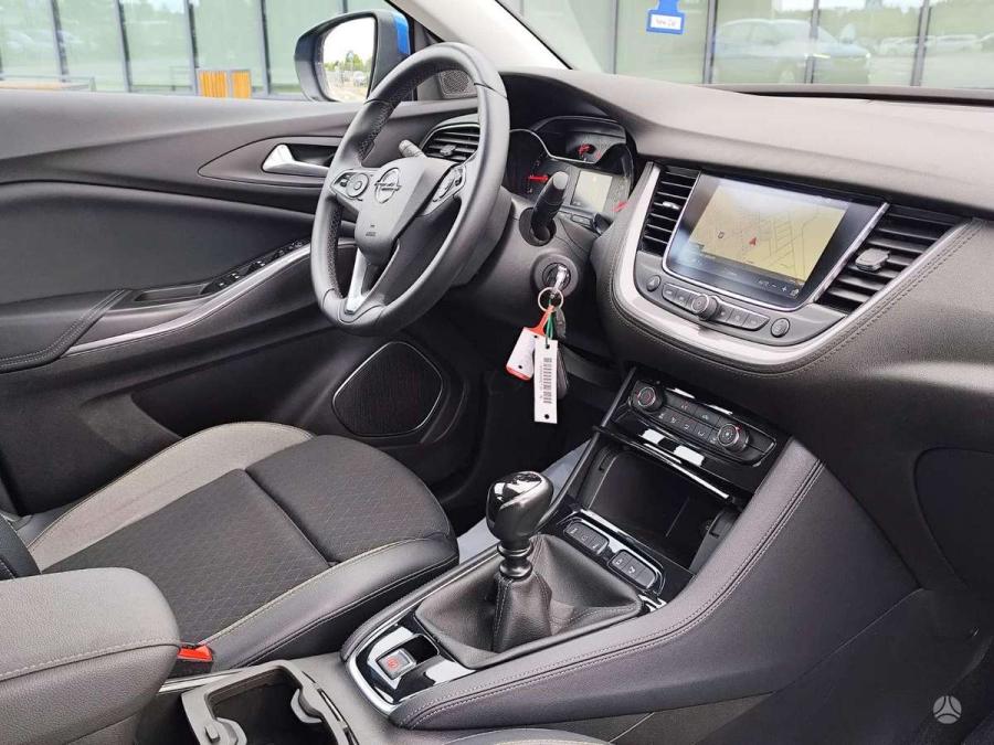Синий Опель Grandland X 2018 в Шяуляй, объемом двигателя 1.20 л и пробегом 191 тыс. км за 8650 €, фото 21 на AUTOMOTO.COM.LV