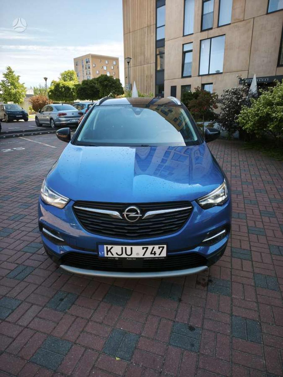Blue Opel Grandland X 2018 in Vilnius, with an engine capacity of 1.20 L and mileage of 154 thousand km for 9400 €, photo 3 on AUTOMOTO.COM.LV