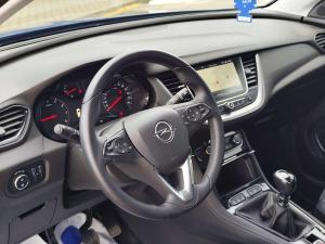 Zils Opel Grandland X 2018 Šauļi, ar dzinēja tilpumu 1.20 L un nobraukumu 191 tūkst. km par 8650 €, foto 26 vietnē AUTOMOTO.COM.LV