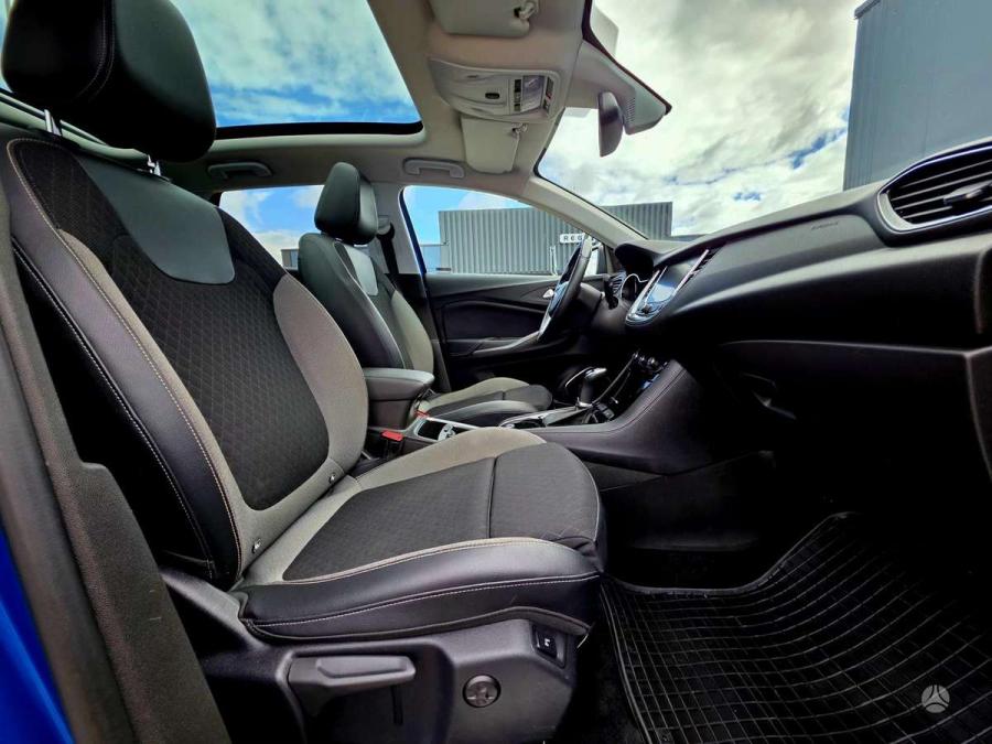 Zils Opel Grandland X 2018 Šauļi, ar dzinēja tilpumu 1.60 L un nobraukumu 215 tūkst. km par 11150 €, foto 23 vietnē AUTOMOTO.COM.LV