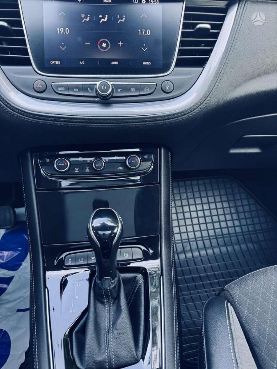 Zils Opel Grandland X 2018 Šauļi, ar dzinēja tilpumu 1.60 L un nobraukumu 215 tūkst. km par 11150 €, foto 26 vietnē AUTOMOTO.COM.LV