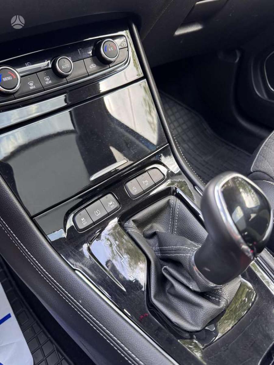 Zils Opel Grandland X 2018 Šauļi, ar dzinēja tilpumu 1.60 L un nobraukumu 215 tūkst. km par 11150 €, foto 28 vietnē AUTOMOTO.COM.LV