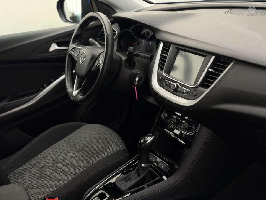 Синий Опель Grandland X 2018 в Вильнюс, объемом двигателя 1.20 л и пробегом 103 тыс. км за 10500 €, фото 16 на AUTOMOTO.COM.LV