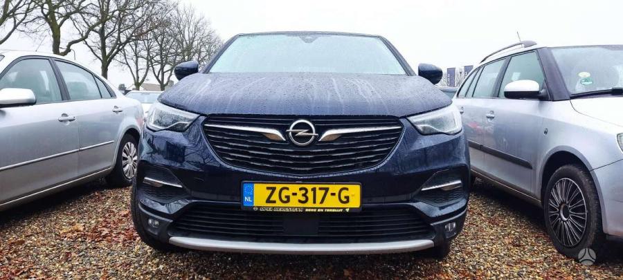 Blue Opel Grandland X 2019 in Kaunas, with an engine capacity of 1.20 L and mileage of 189 thousand km for 8900 €, photo 5 on AUTOMOTO.COM.LV