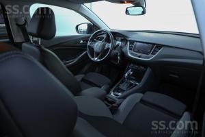 Zils Opel Grandland X 2019 Rīga, ar dzinēja tilpumu 1.50 L un nobraukumu 0 tūkst. km par 10995 €, foto 9 vietnē AUTOMOTO.COM.LV