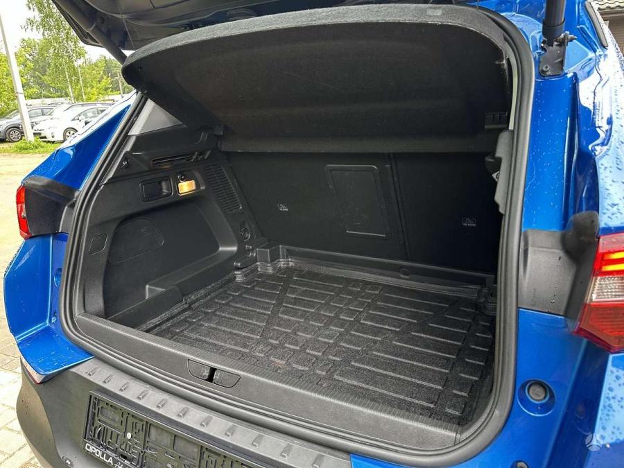 Blue Opel Grandland X 2019 in Kaunas, with an engine capacity of 1.50 L and mileage of 123 thousand km for 11750 €, photo 10 on AUTOMOTO.COM.LV