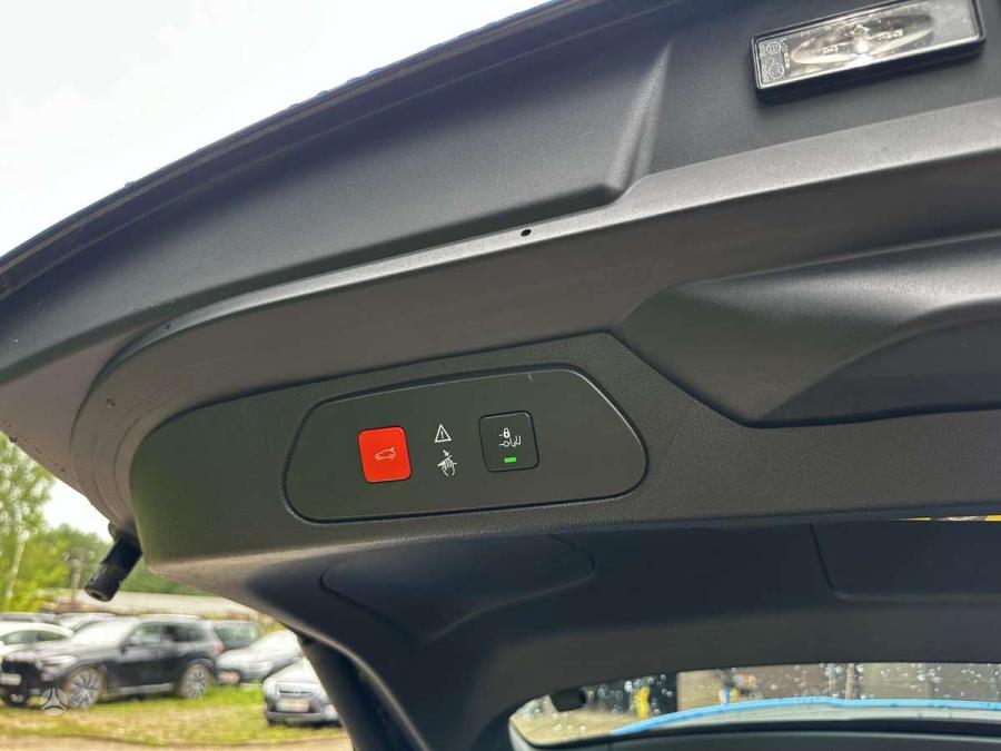 Blue Opel Grandland X 2019 in Kaunas, with an engine capacity of 1.50 L and mileage of 123 thousand km for 11750 €, photo 12 on AUTOMOTO.COM.LV