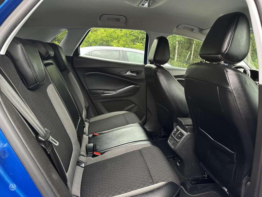 Blue Opel Grandland X 2019 in Kaunas, with an engine capacity of 1.50 L and mileage of 123 thousand km for 11750 €, photo 28 on AUTOMOTO.COM.LV