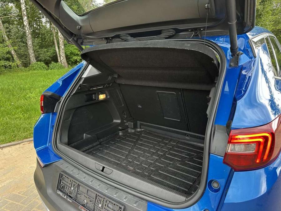 Zils Opel Grandland X 2019 Kauņa, ar dzinēja tilpumu 1.50 L un nobraukumu 123 tūkst. km par 11750 €, foto 8 vietnē AUTOMOTO.COM.LV