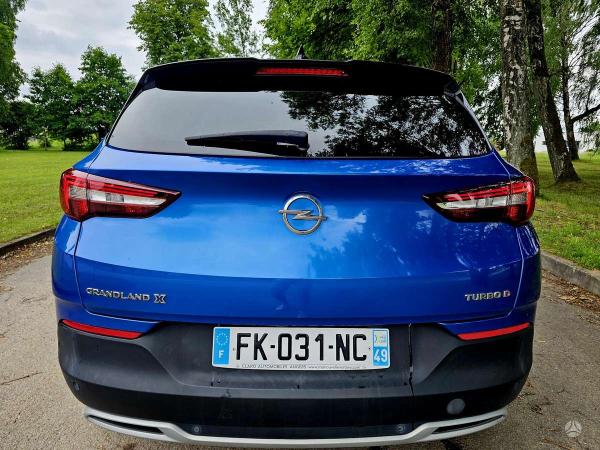 Синий Опель Grandland X 2019 в Таураге, объемом двигателя 2.00 л и пробегом 205 тыс. км за 11800 €, фото 8 на AUTOMOTO.COM.LV