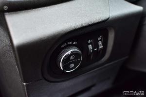 Zils Opel Grandland X 2019 Kretinga, ar dzinēja tilpumu 1.20 L un nobraukumu 104 tūkst. km par 10500 €, foto 15 vietnē AUTOMOTO.COM.LV