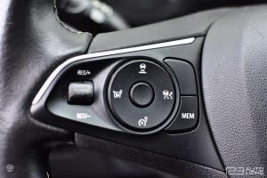 Zils Opel Grandland X 2019 Kretinga, ar dzinēja tilpumu 1.20 L un nobraukumu 104 tūkst. km par 10500 €, foto 22 vietnē AUTOMOTO.COM.LV