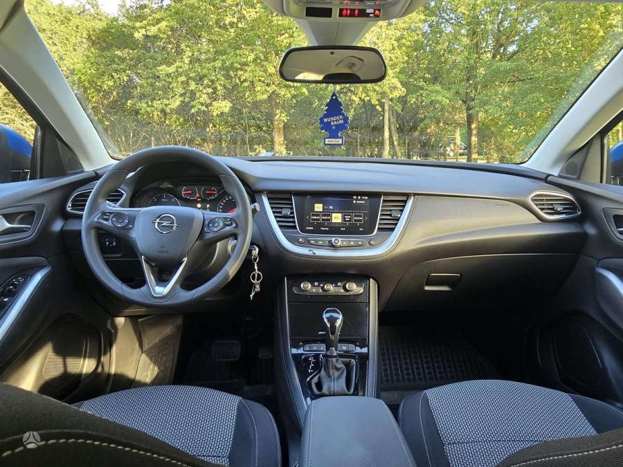 Blue Opel Grandland X 2019 in Kaunas, with an engine capacity of 1.50 L and mileage of 151 thousand km for 9400 €, photo 15 on AUTOMOTO.COM.LV