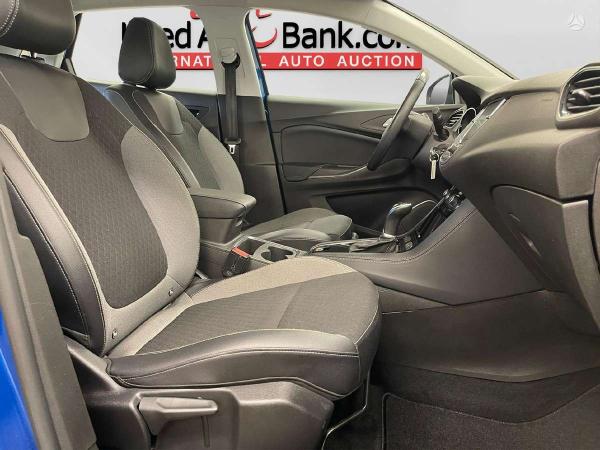 Blue Opel Grandland X 2021 in Marijampole, with an engine capacity of 1.50 L and mileage of 158 thousand km for 13673 €, photo 11 on AUTOMOTO.COM.LV