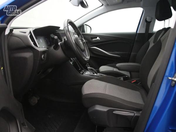 Blue Opel Grandland X 2022 in Vilnius, with an engine capacity of 1.50 L and mileage of 129 thousand km for 15899 €, photo 4 on AUTOMOTO.COM.LV