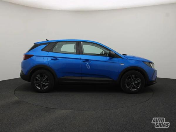 Blue Opel Grandland X 2022 in Vilnius, with an engine capacity of 1.50 L and mileage of 129 thousand km for 15899 €, photo 9 on AUTOMOTO.COM.LV