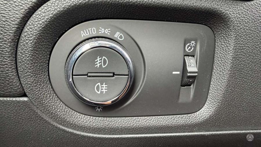 Blue Opel Grandland X 2023 in Vilnius, with an engine capacity of 1.50 L and mileage of 144 thousand km for 15609 €, photo 29 on AUTOMOTO.COM.LV
