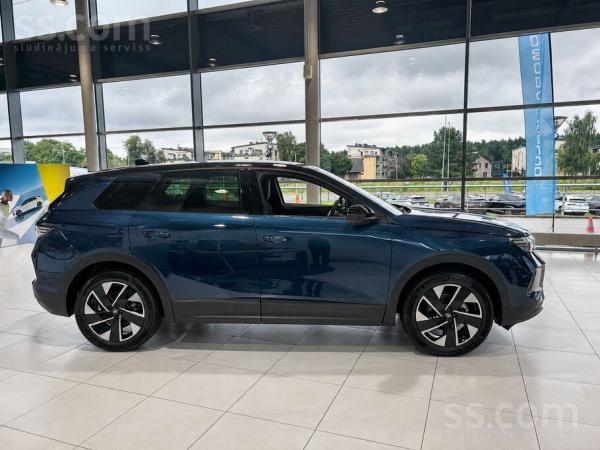 Синий Опель Grandland X 2026 в Рига, объемом двигателя 1.20 л и пробегом 0 тыс. км за 31400 €, фото 6 на AUTOMOTO.COM.LV