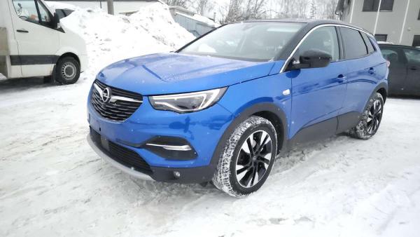 Blue Opel Grandland X 2020 in Utena, with an engine capacity of 1.50 L and mileage of 200 thousand km for 10950 €, photo 2 on AUTOMOTO.COM.LV