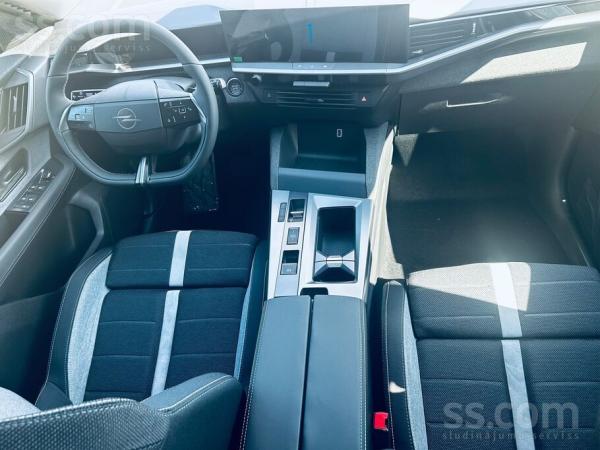 Blue Opel Grandland X 2026 in Riga, with an engine capacity of 1.20 L and mileage of 10 thousand km for 30880 €, photo 9 on AUTOMOTO.COM.LV