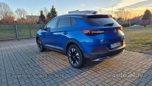Zils Opel Grandland X 2018 Tallina, ar dzinēja tilpumu 1.60 L un nobraukumu 73 tūkst. km par 16500 €, foto 2 vietnē AUTOMOTO.COM.LV