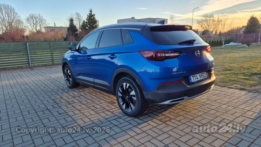 Blue Opel Grandland X 2018 in Tallinn, with an engine capacity of 1.60 L and mileage of 73 thousand km for 16500 €, photo 2 on AUTOMOTO.COM.LV